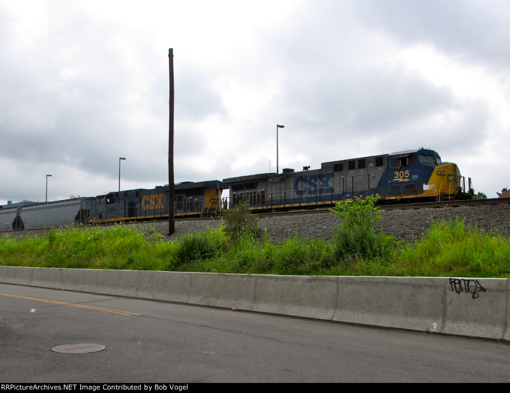 CSX 305 and 5474